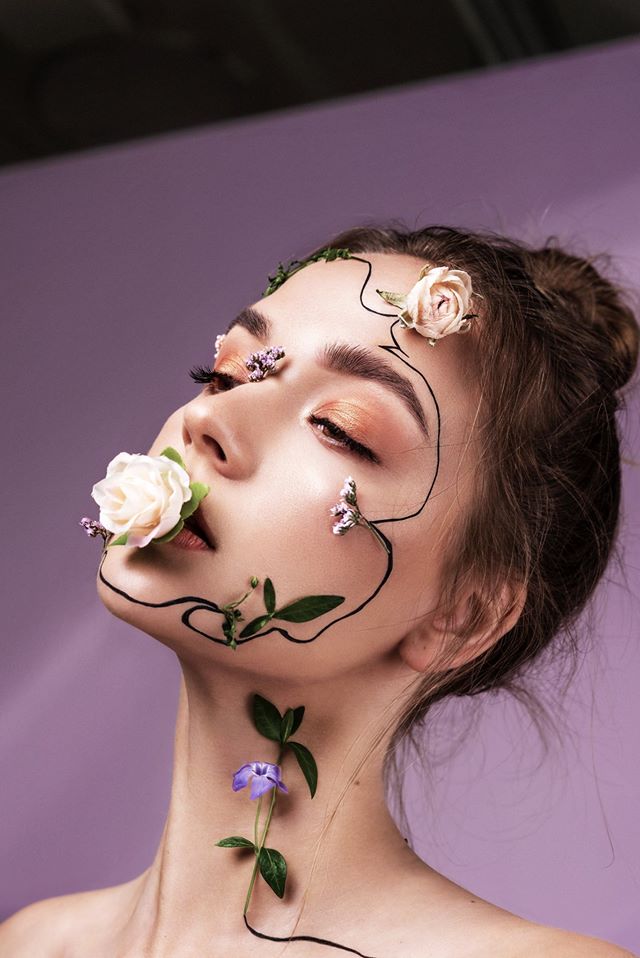 Register - Charming Look